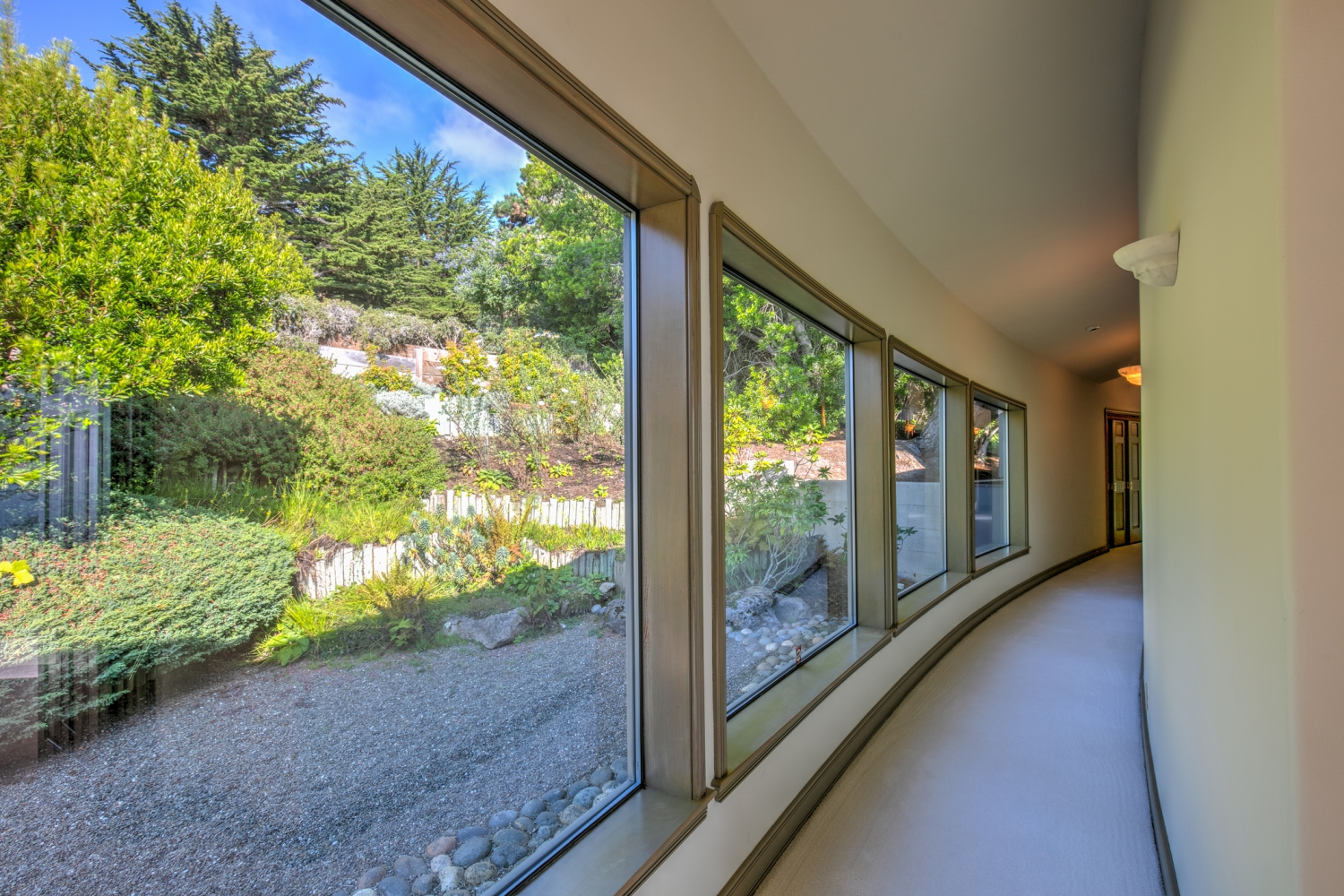 8 Ways to Integrate Glass in Your Modern Home Design - Golden Glass