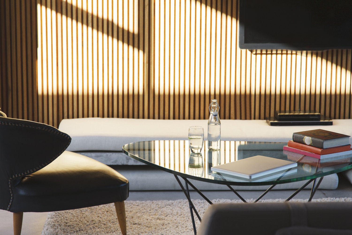 5 Creative Ways To Add Glass Tabletops to Your Home - Golden Glass